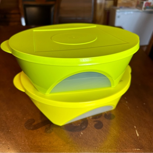 Tupperware | Dining | Tupperware Outdoor Dining Serving Bowl Set | Poshmark